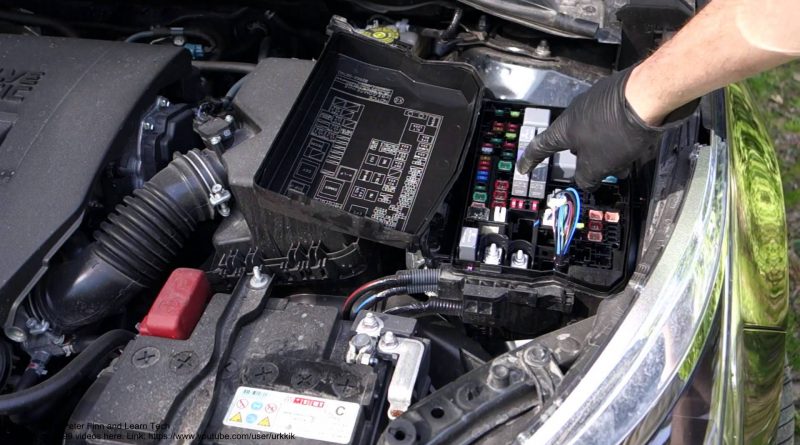 How To Detect And Replace A Blown Fuse In Car Car From Japan